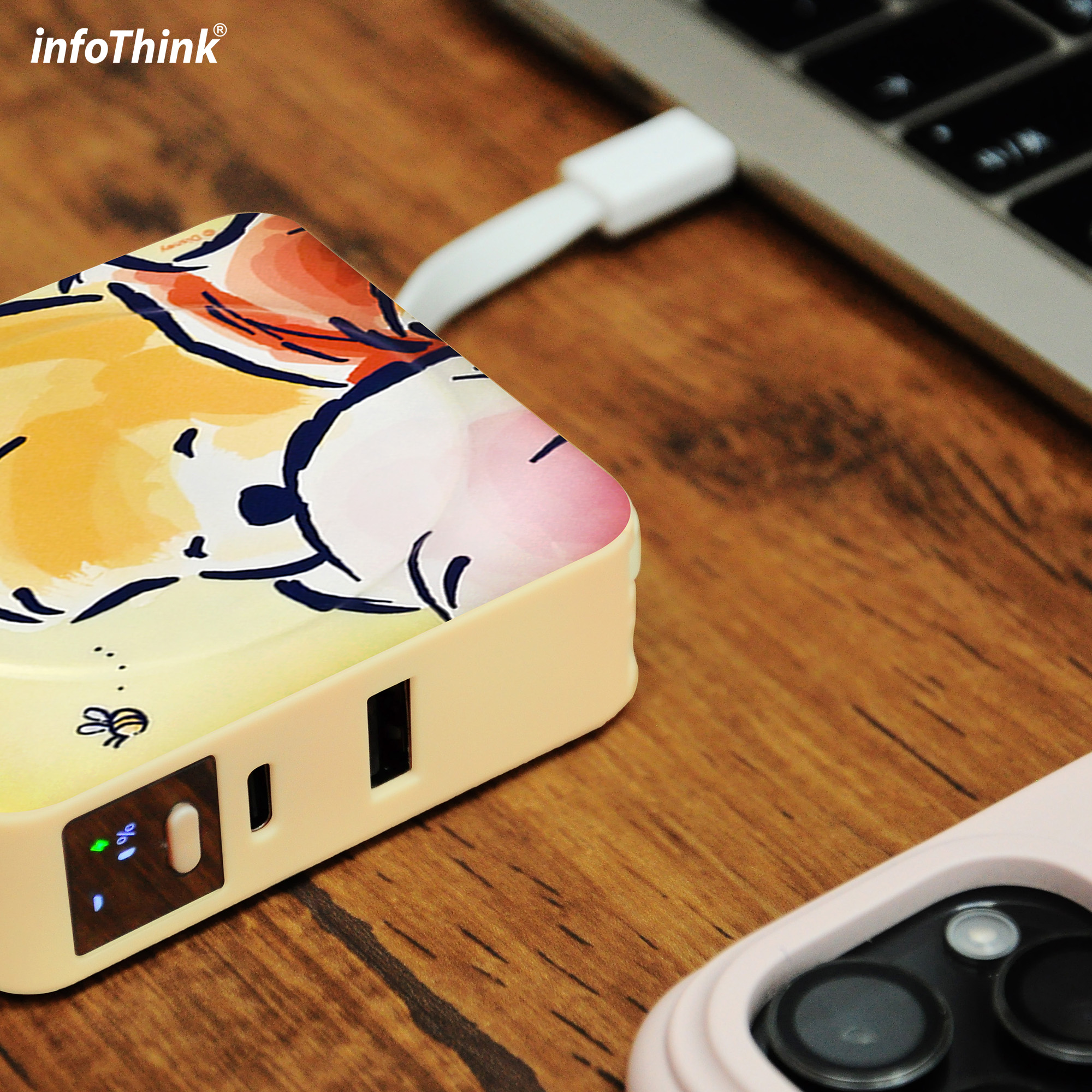 infoThink 小熊維尼系列八合一MAX行動電源(愛睏) | infothink